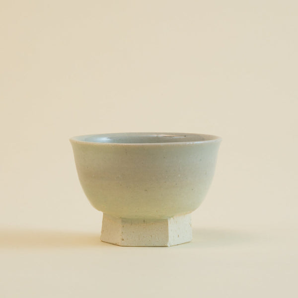 Small Bowl w/ Hexagonal Base - Sekkai